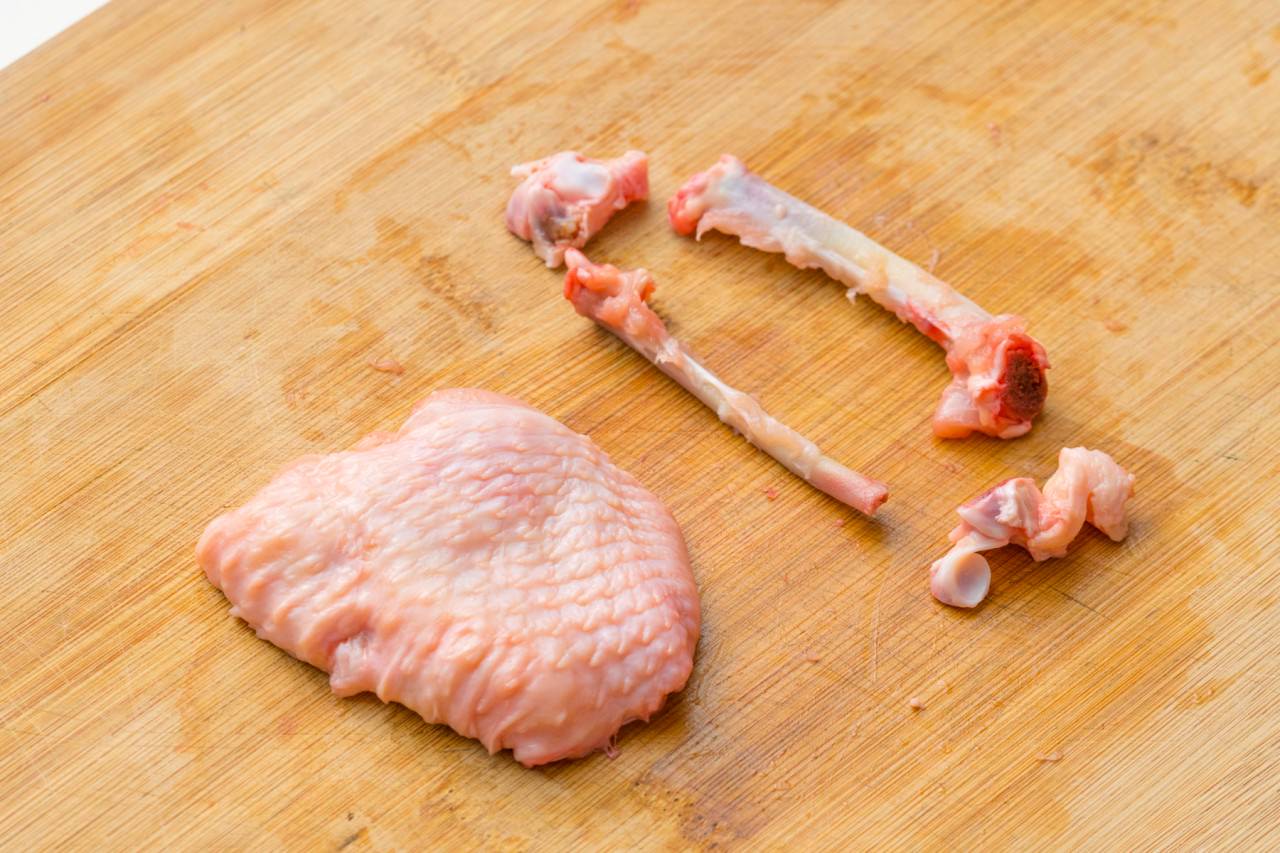 30 Seconds to Debone Chicken Wings - Dimsum Daily