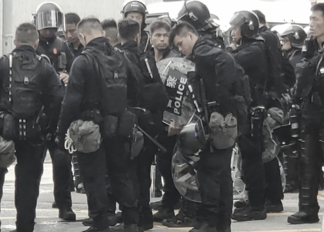 Breaking! Hong Kong Police reiterate that their officers on duty during ...