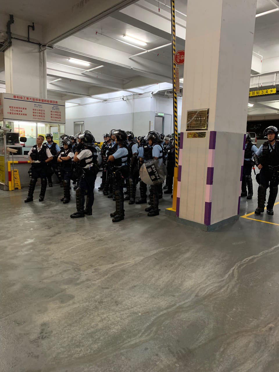 Riot Police storm into industrial building at Fo Tan to arrest 8 ...