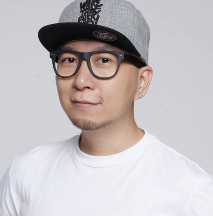 Local celebrity make-up artist, Gary Chung flaunts private jet ride after showing off his HK$10m ...