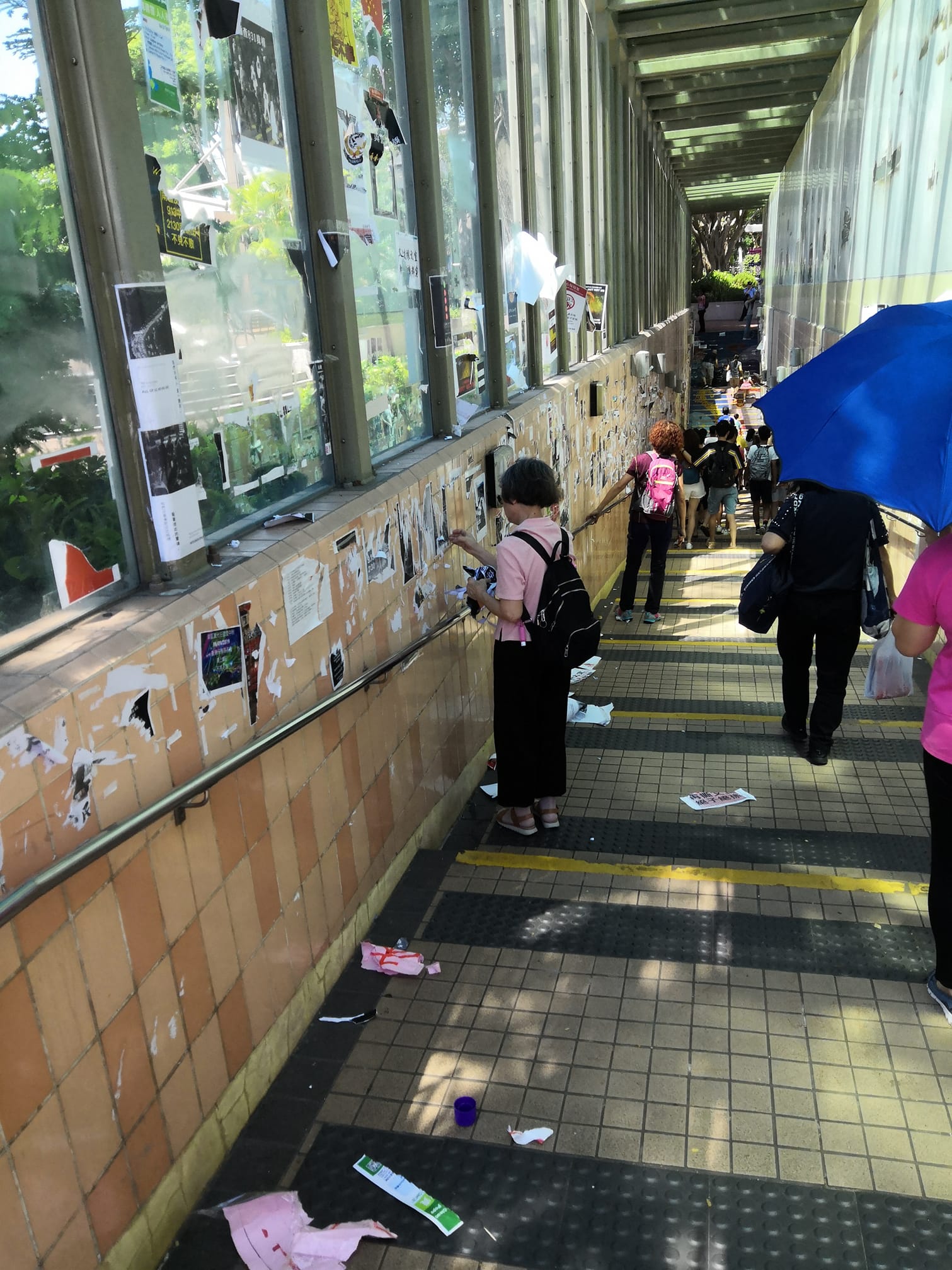 'Clean Hong Kong movement' initiated by Junius Ho to remove Lennon Wall ...