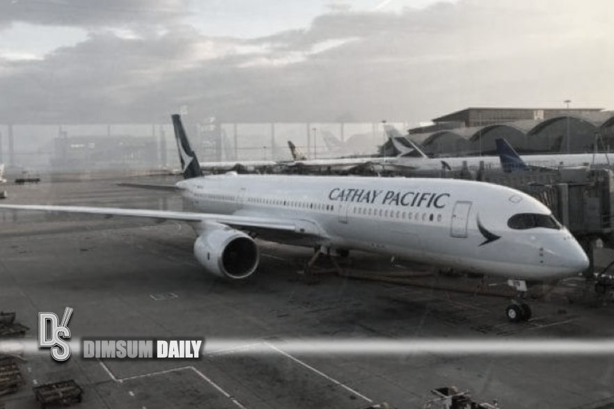 Passenger load on Cathay Pacific flights drops to 582 from 100,000 per ...