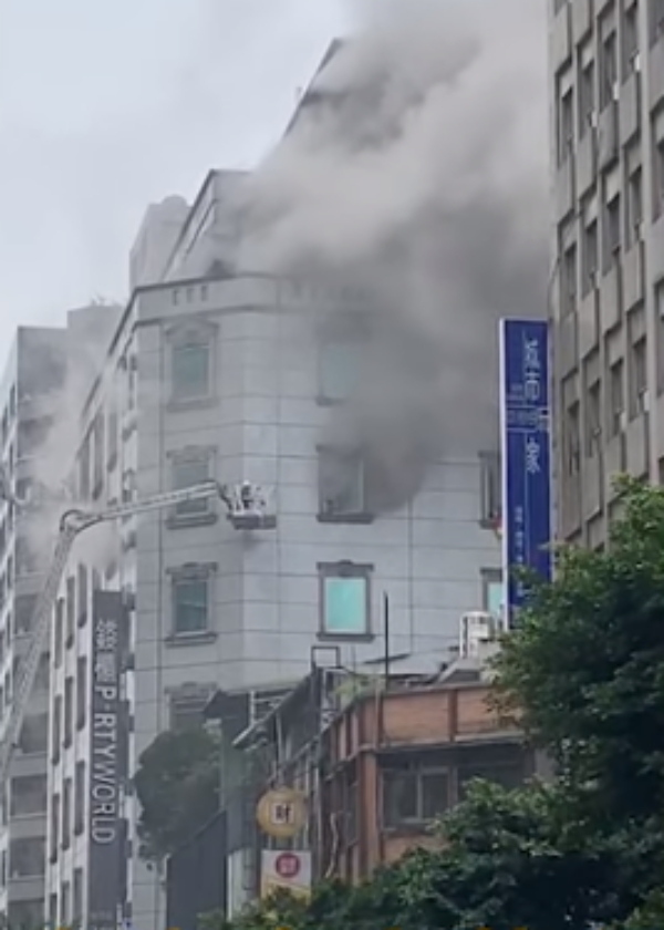 Popular karaoke in Taipei catches fire resulting in 7 deaths, 7 in ...