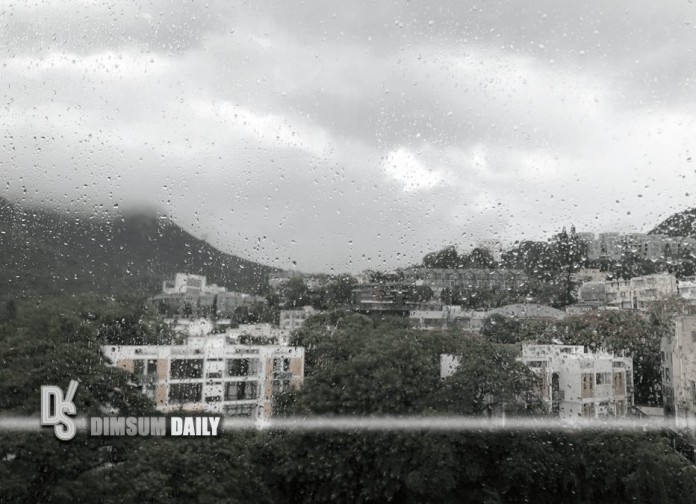 Hong Kong Observatory issues Red Rainstorm Warning Signal - Dimsum Daily
