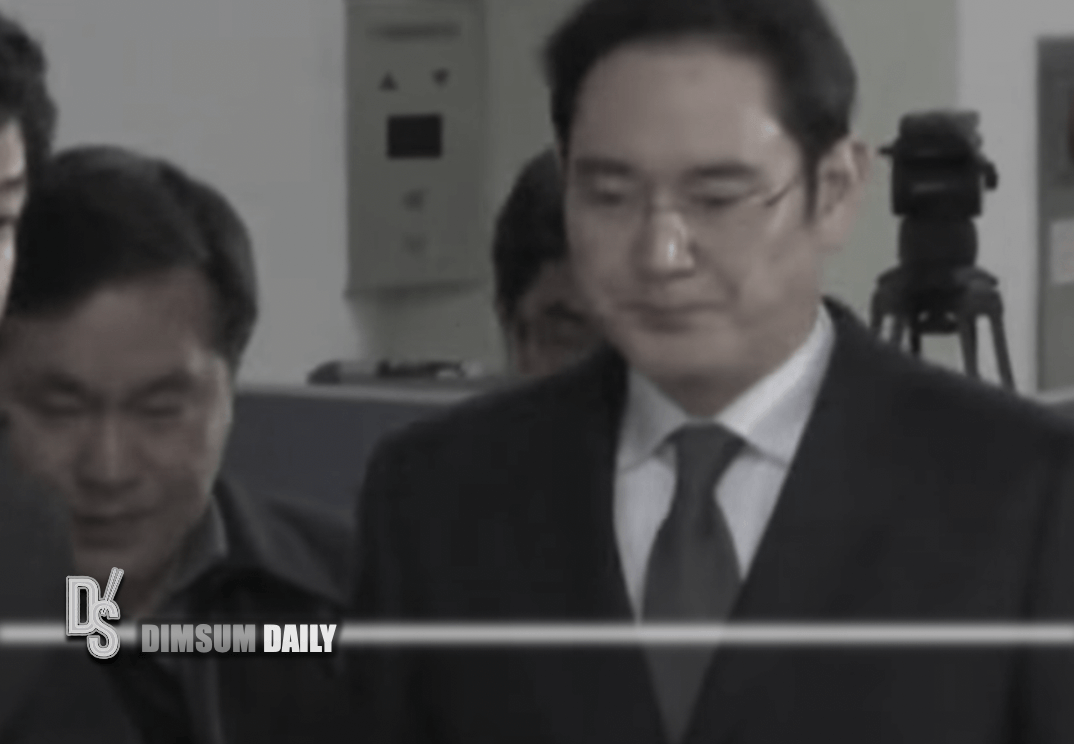 Samsung leader, Jay Lee, appears in court, waits to hear if he'll be ...