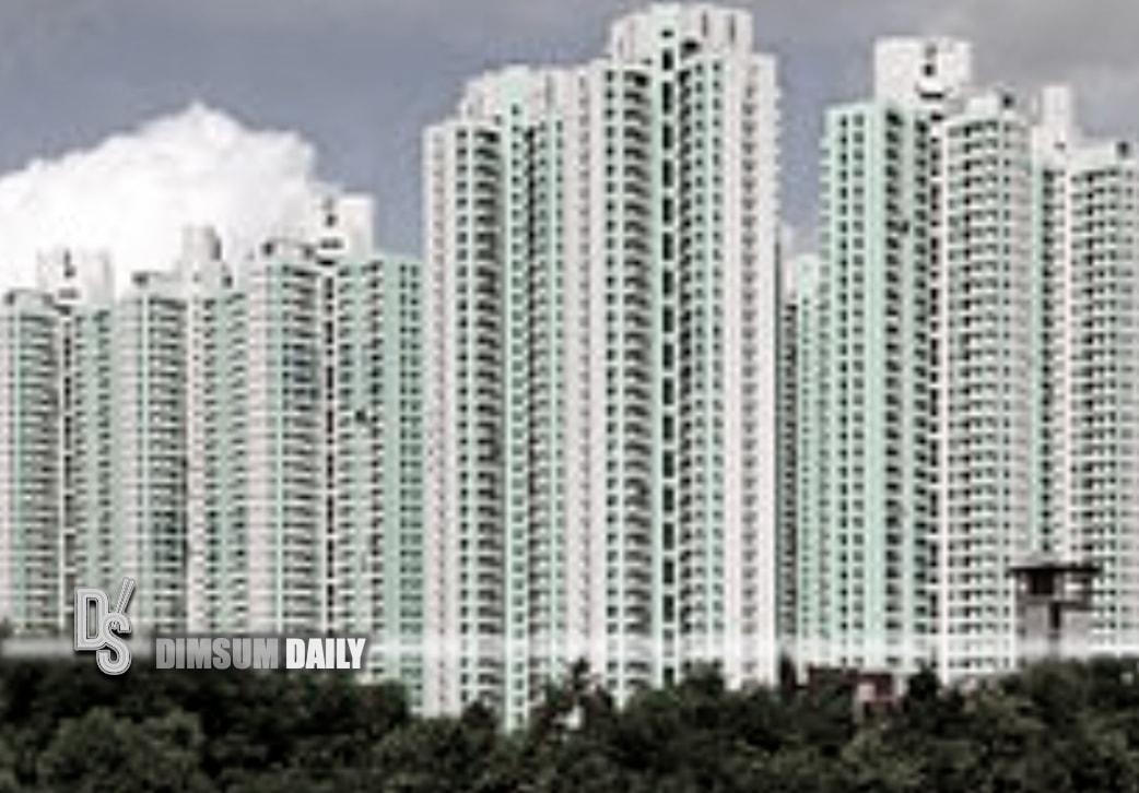 Man in 20s jumps to his death from top of apartment in Tin Heng Estate ...