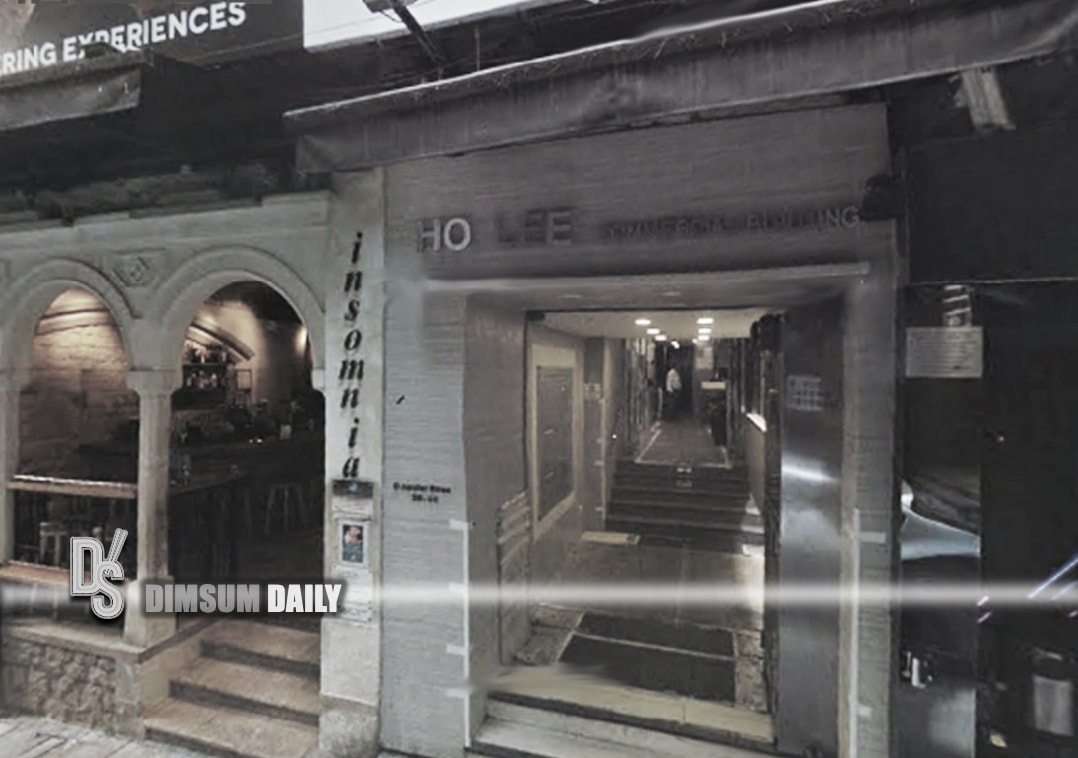 A group of foreign men engage in fight in LKF over a woman, security ...