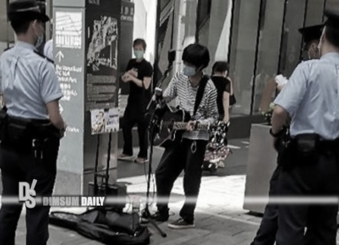 Street singer, Oliver Ma fined in court for not wearing mask during ...