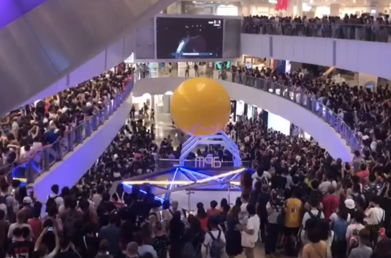 24-year-old Edgar Cheung Ka-long, winner of fencing gold medalist in ...