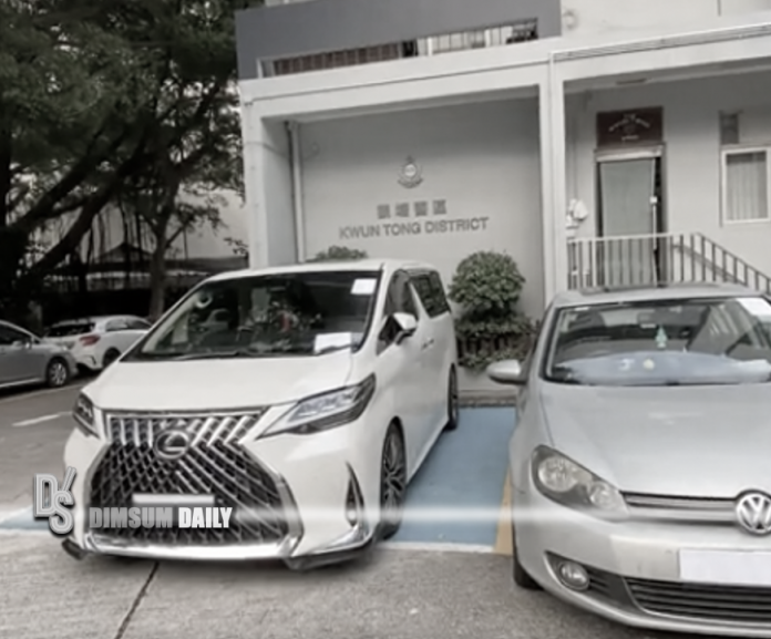 Police arrest 17 men in anti-triad operation within 2 days - Dimsum Daily