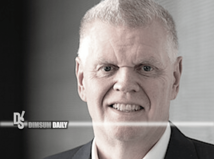 Chief executive of HSBC Holdings doesn't want to come to HK for the ...