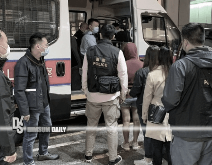Police raid unlicensed bar in Central, 4 Filipino women arrested ...