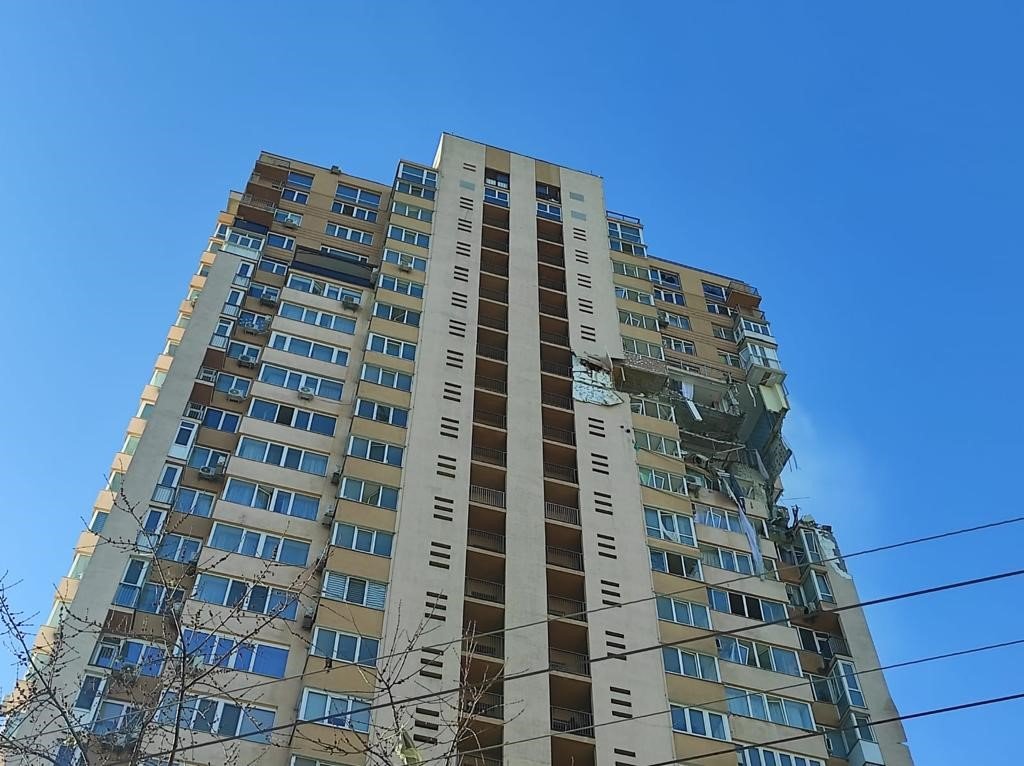 Building struck by missile or rocket - Dimsum Daily