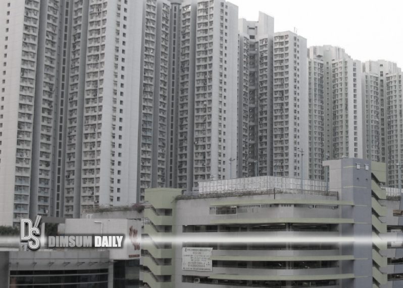 Heng Kin House, Tin Heng Estate, Tin Shui Wai under lockdown testing ...