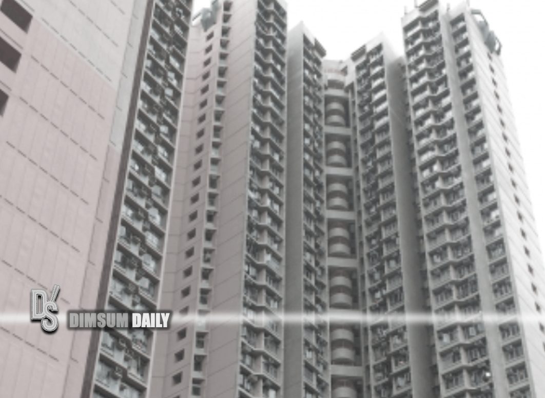 Shek On House, Shek Lei (l) Estate, Kwai Chung under lockdown testing ...