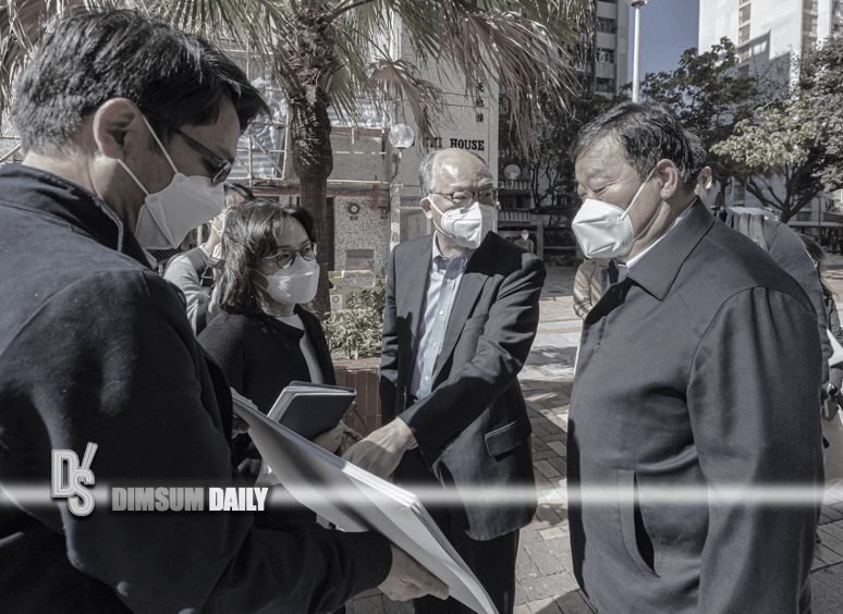 Experts from National Health Commission inspect cordon-off and ...