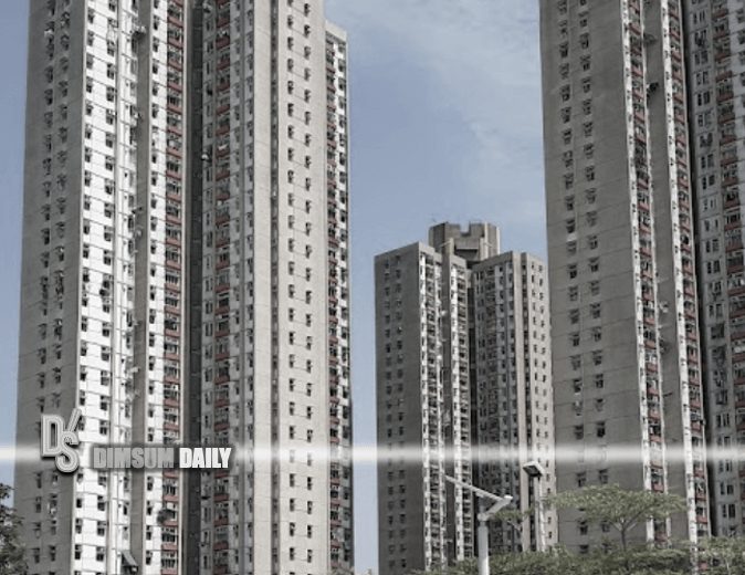 69-year-old man with cancer jumps to his death at Ching Tai Court in ...