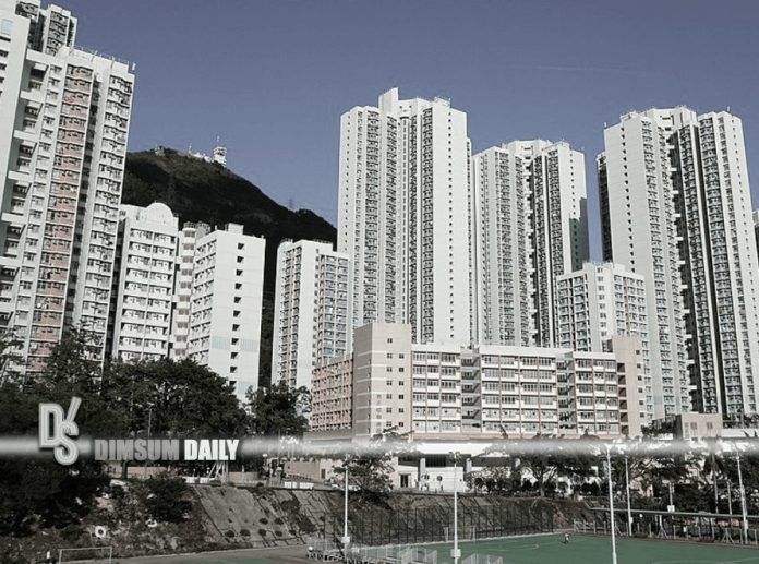 83-year-old man jumps to his death at Ching Yuk House at Tsz Ching ...
