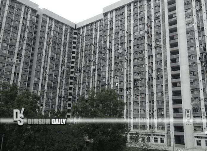 32-year-old woman jumps from top of Ngan Ping House in Yuen Long ...