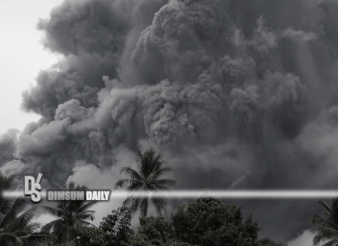 Philippines raises alert level at volcano southeast of Manila - Dimsum ...
