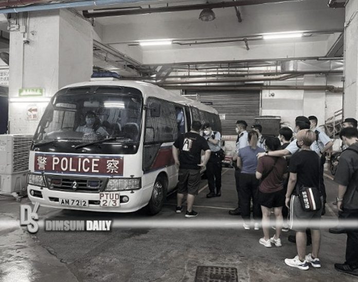 11 arrested in illegal-worker joint operation in East Kowloon - Dimsum ...