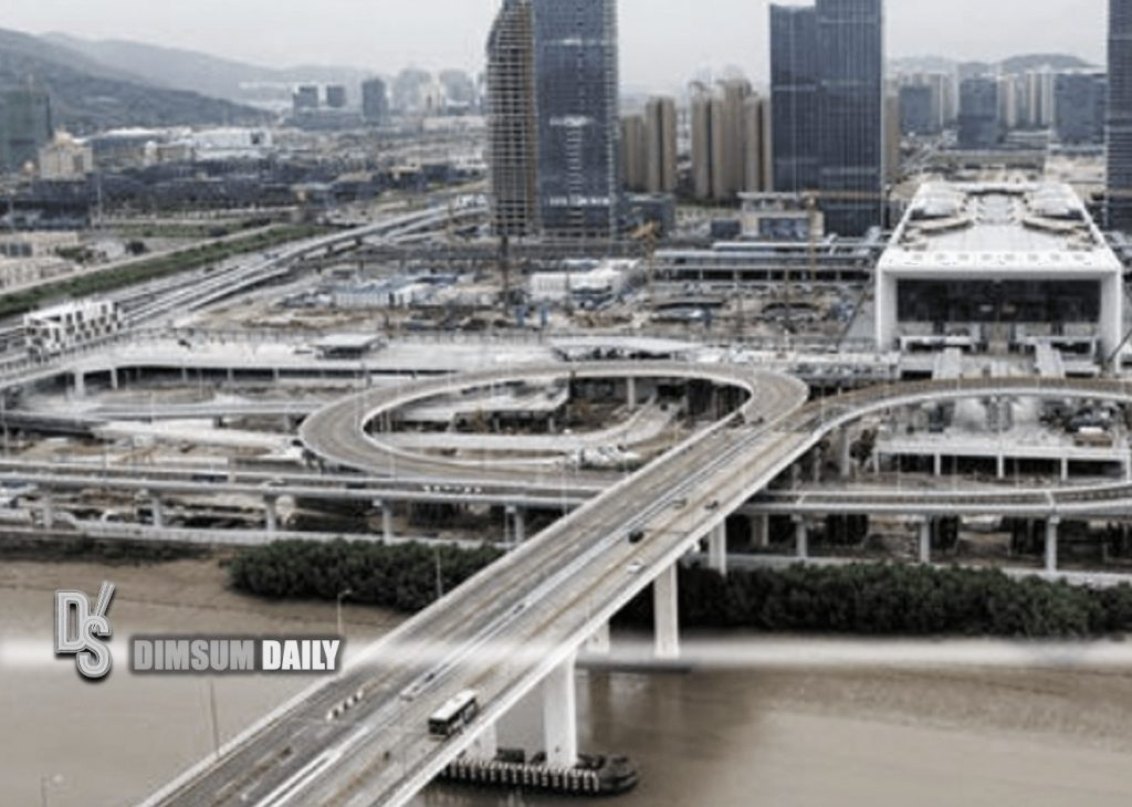 Universal traffic control implemented by Gongbei District of Zhuhai ...