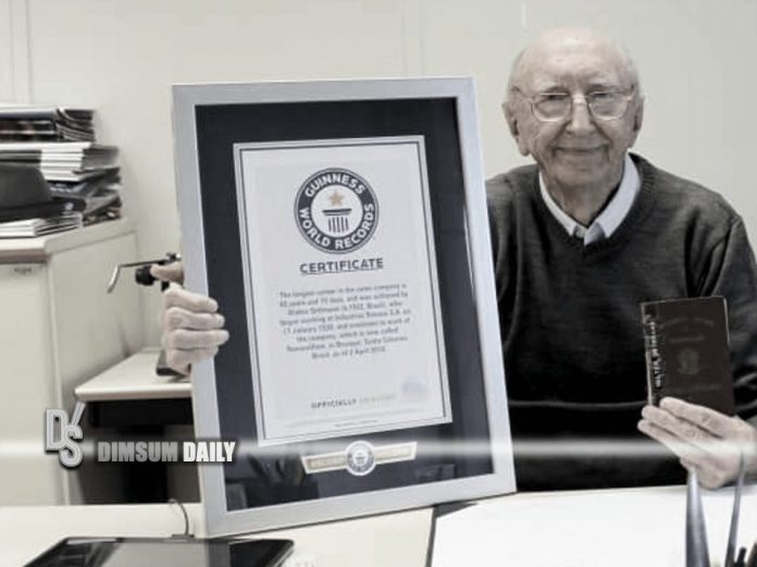 100-year-old man breaks record for working at the same company for 84 ...