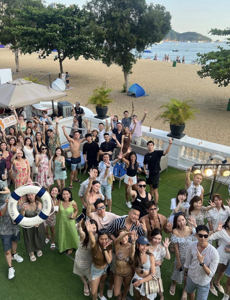More than 100 people gather at ClubONE Repulse Bay, most spotted ...