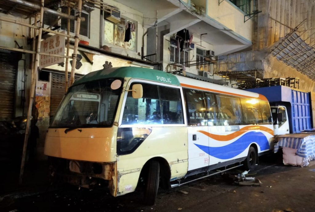 Half minibus - half tour bus found in Cheung Sha Wan - Dimsum Daily