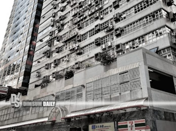 45 arrested in 2 illegal casinos in San Po Kong and Ngau Chi Wan ...