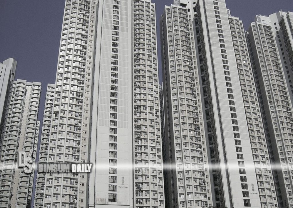 Chak Mei House, Yau Mei Court, Yau Tong placed under lockdown testing ...