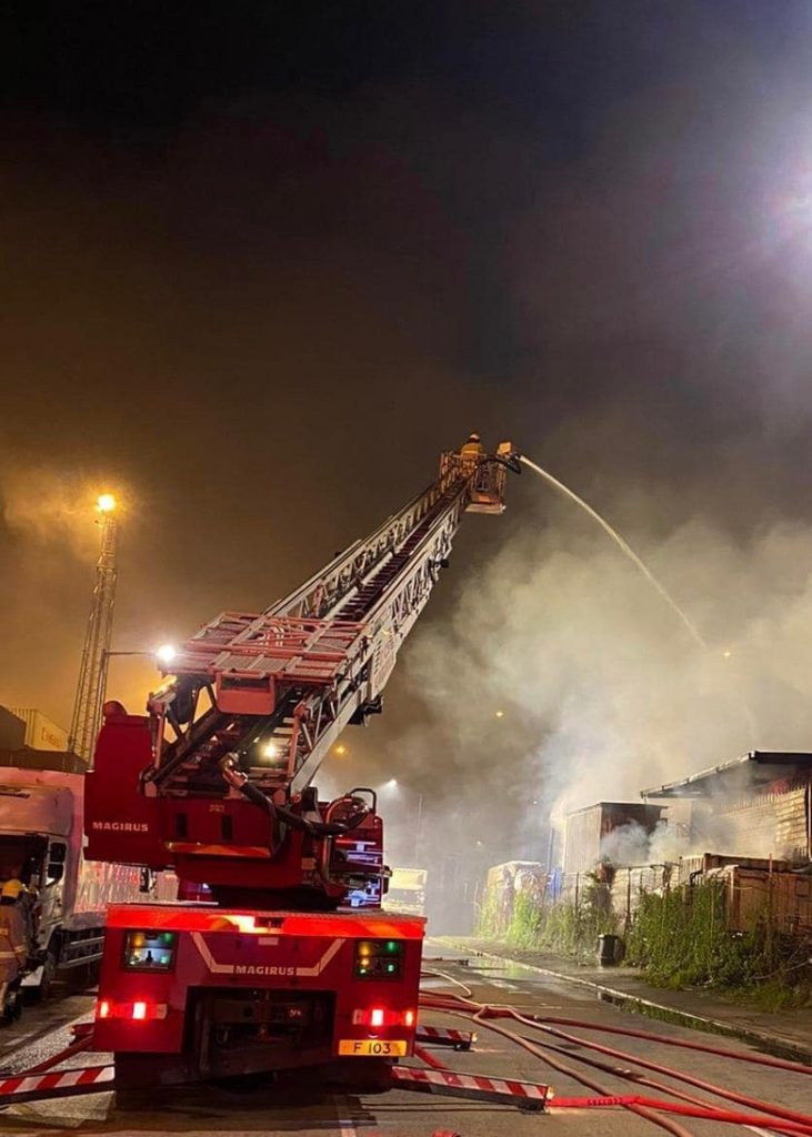 Fire at Container Terminal 1 in Kwai Chung put out at 5.25am, 2 persons ...