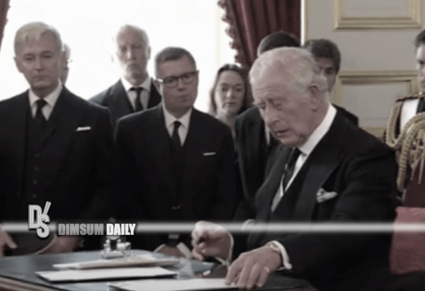 Xi congratulates King Charles III on accession to British throne ...
