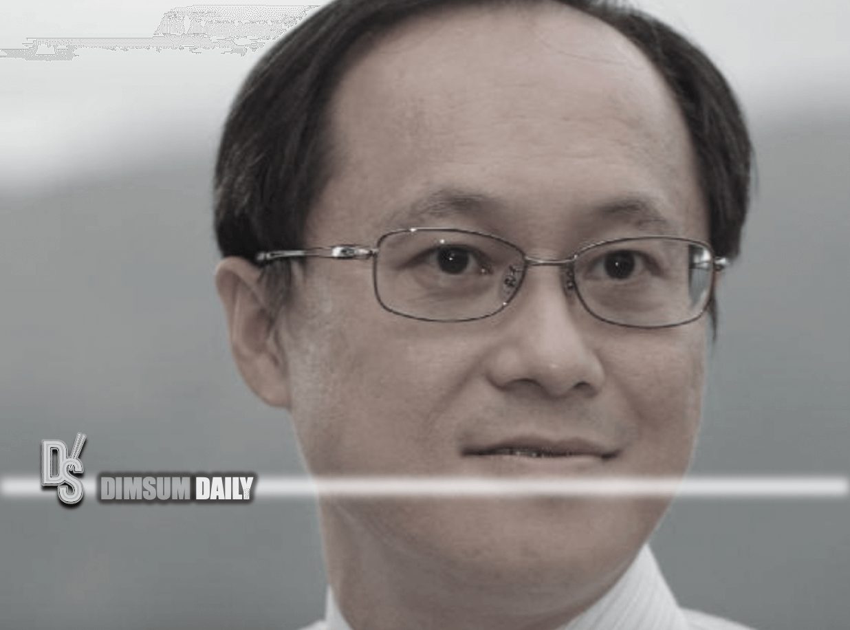 Cluster Chief Executive of Kowloon West Cluster (KWC), Dr Alexander Law ...