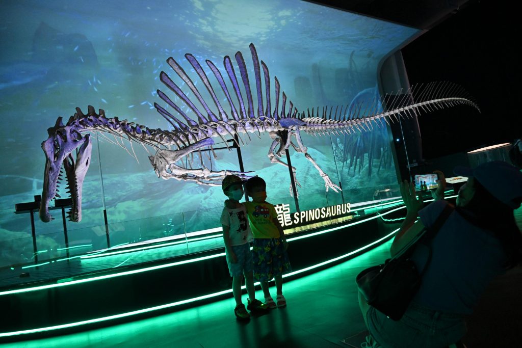 Hong Kong Science Museum's large-scale dinosaur exhibition receives its ...