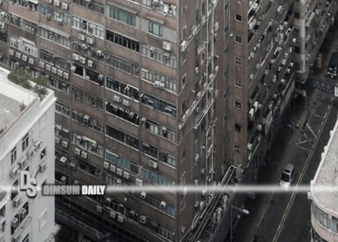 Woman jumps to her death from 16th floor of Sincere House in Mong Kok ...