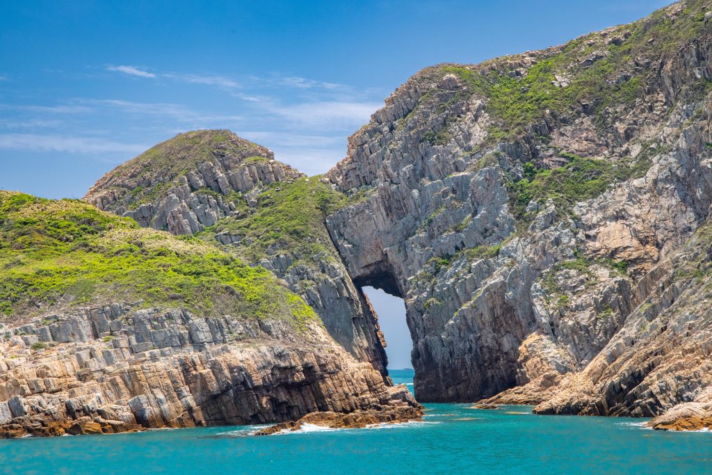 Early Cretaceous rhyolitic columnar rock formation of Hong Kong Geopark ...
