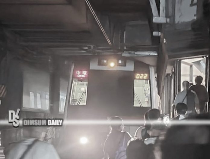 MTR Tsuen Wan Line train services fully restored this morning after ...