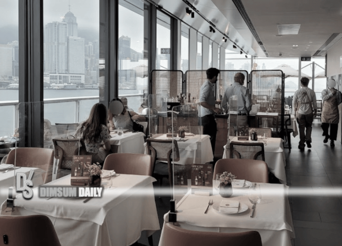 6 female diners develop food poisoning after eating at Paper Moon ...