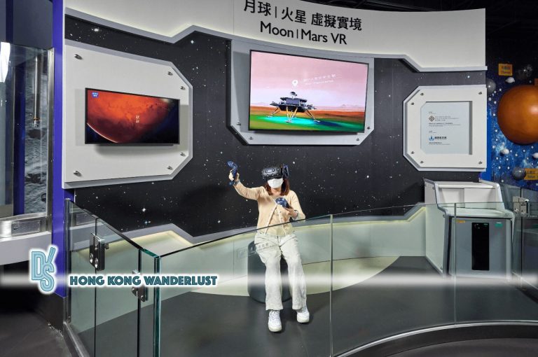 Hong Kong Space Museum showcases virtual reality exhibit to let ...