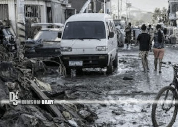 8 dead, 1 injured after flood sweeps passenger car away in Philippines ...