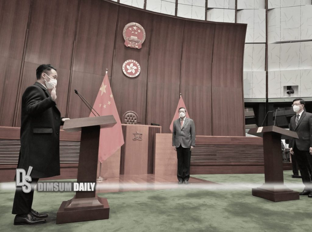 Chief Executive determines oaths taken by elected members returned by ...