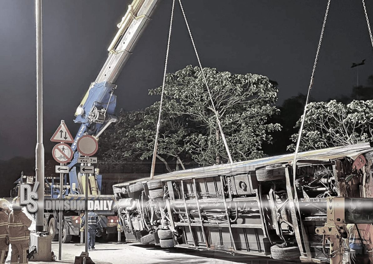 2 cranes deployed to lift NWFB bus that overturned on Lohas Park Road ...