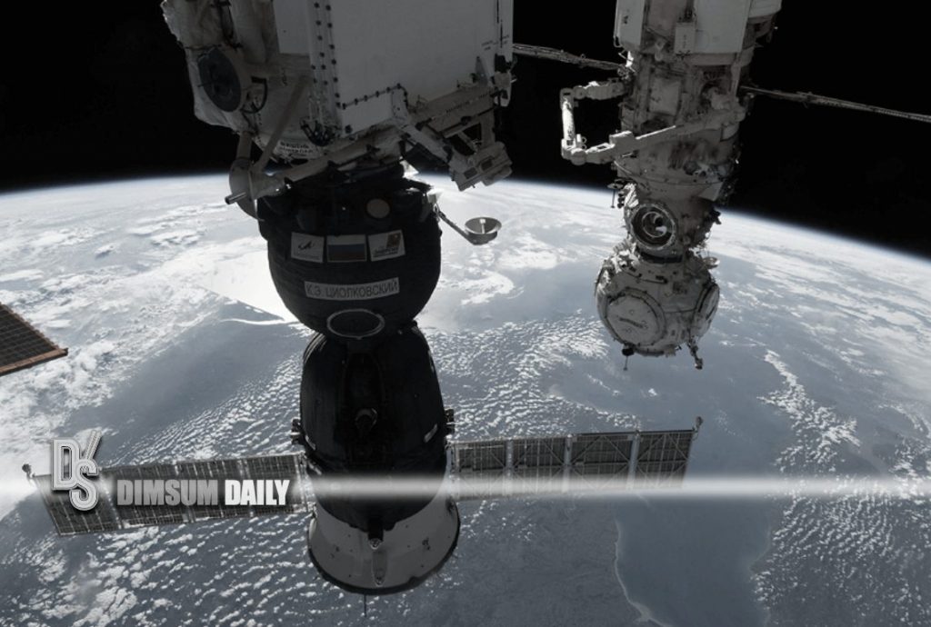 Russia to evacuate astronauts from ISS amid emergency - Dimsum Daily