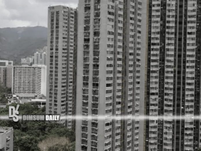 86-year-old woman passes out while eating macaroni and dies in hospital ...