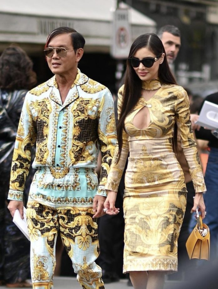 What's behind the glamour of the 'power couple' Stephen and Deborah ...
