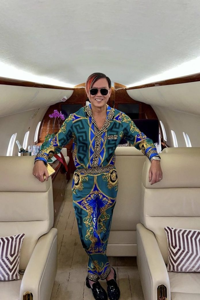 What's behind the glamour of the 'power couple' Stephen and Deborah ...