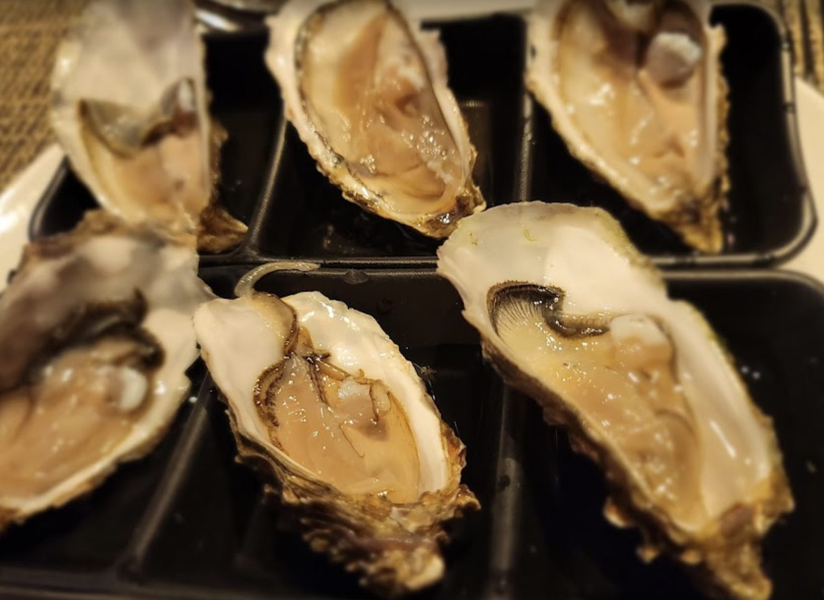 5 persons develop food poisoning after eating oysters at Three On ...