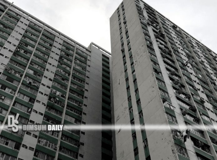 Elderly woman jumps to her death from top of Choi Wan (2) Estate in ...