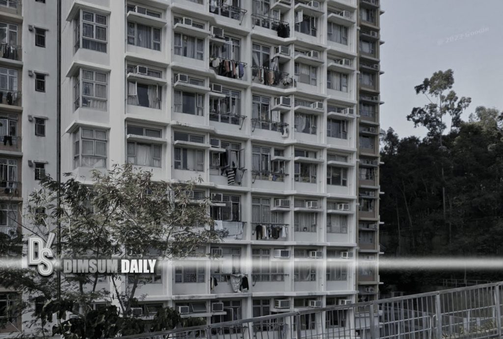 15-month old boy passes out and dies at Pik Wai House, Shek Pai Wan ...